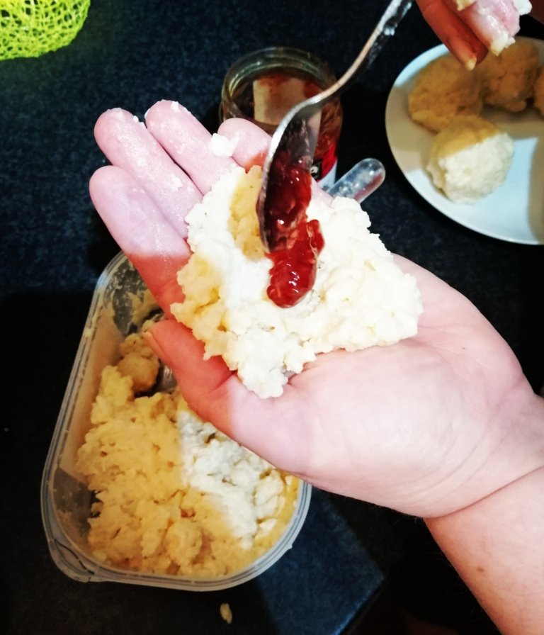 Sweet Arancini, (Deep Fried Rice Pudding Balls) – Seaneen's Sunnyside ...