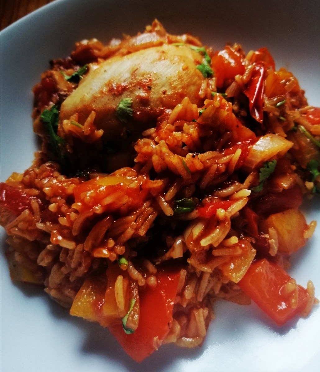 Jollof Rice and Chicken – Seaneen's Sunnyside Kitchen